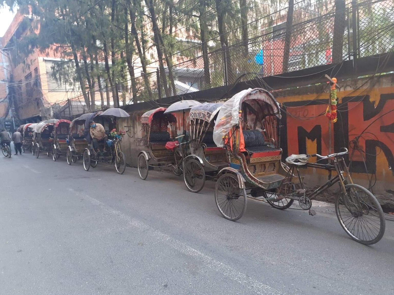 Aide à Kathmandu pour les conducteurs de touk touk – Association Tsumo ...
